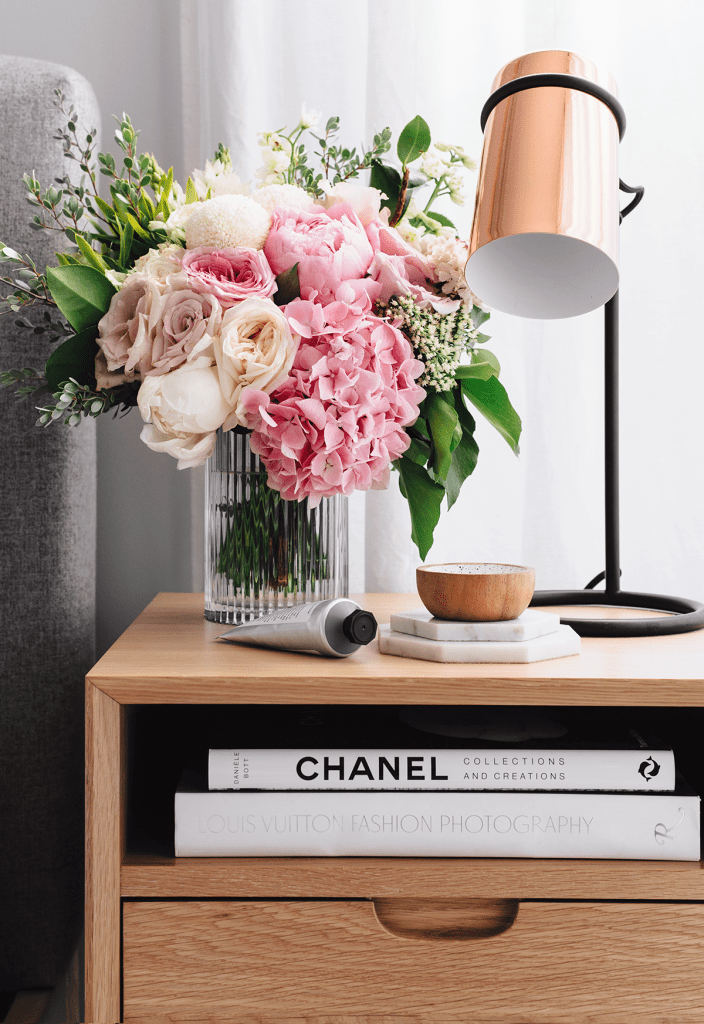 Bedside Table Styles Under $300 – Oh Eight Oh Nine